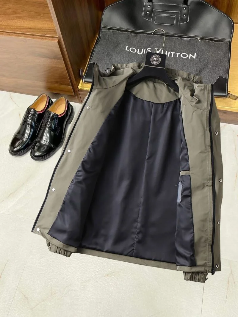 Legit Prada Outwear