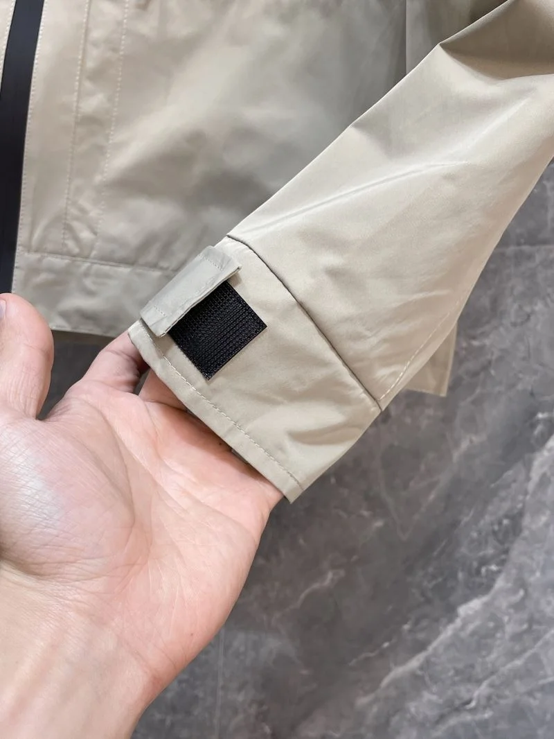 Legit Prada Outwear