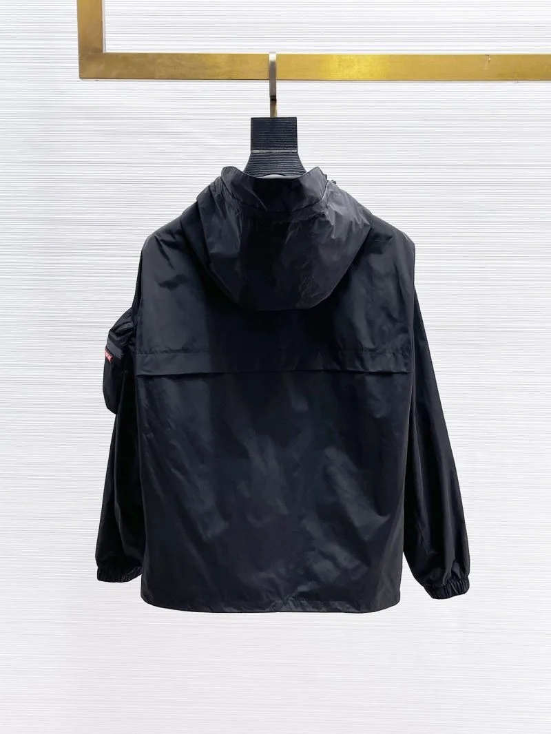 Top mirror Prada Outwear