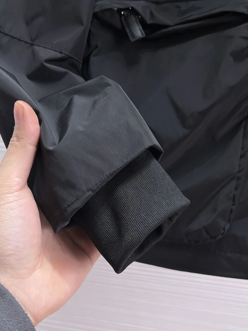 Top mirror Prada Outwear
