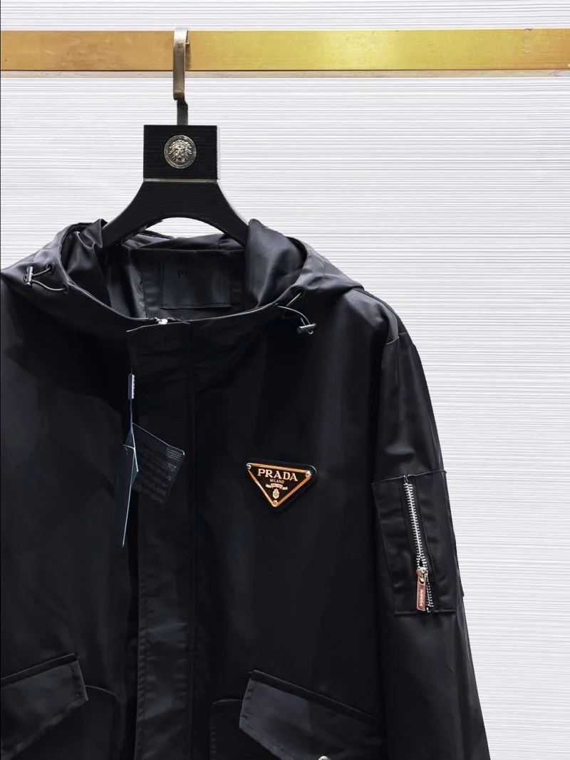 High accuracy Prada Outwear