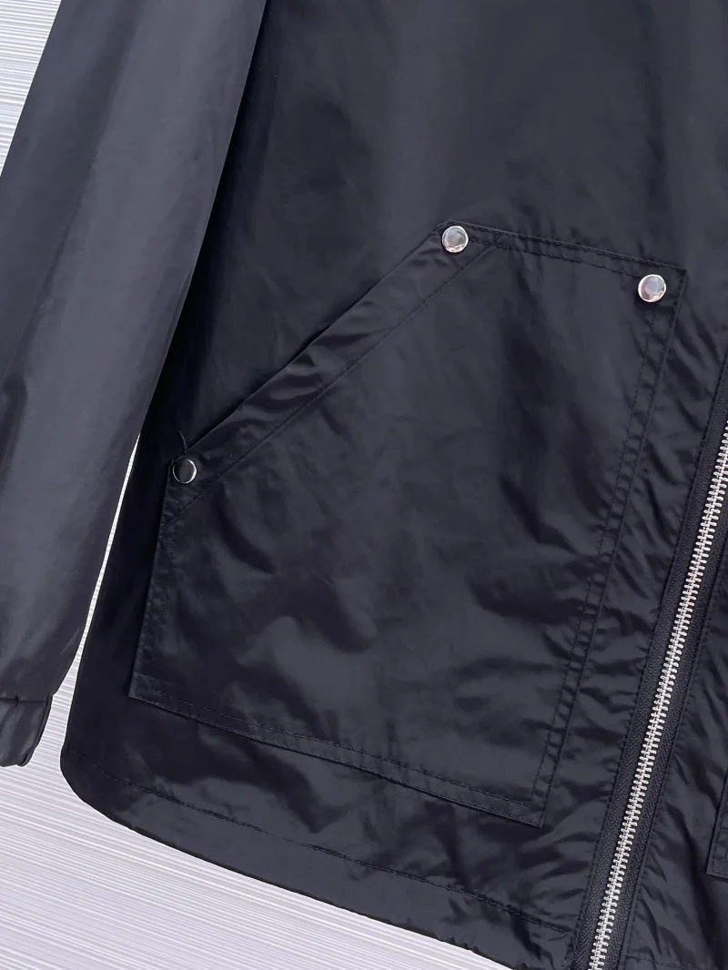 Top mirror Prada Outwear