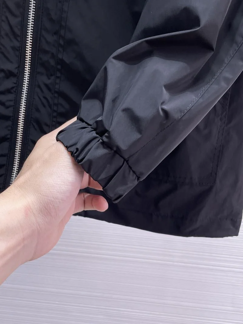 Top mirror Prada Outwear