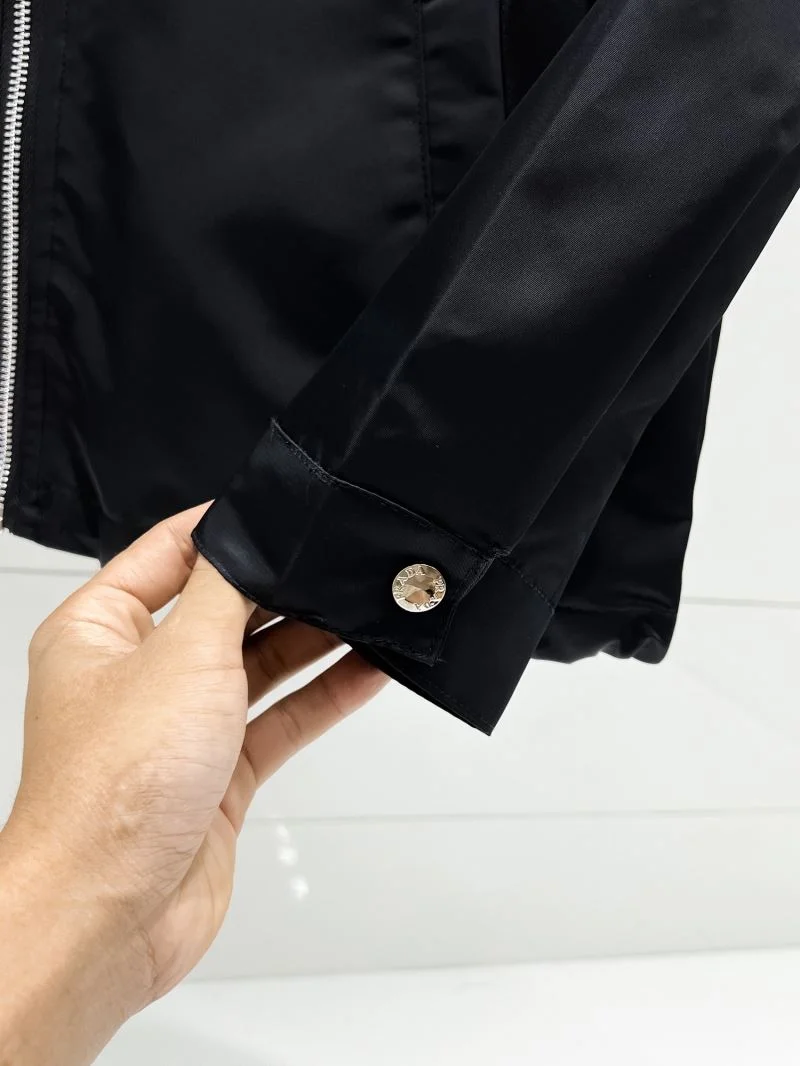 Legit Prada Outwear