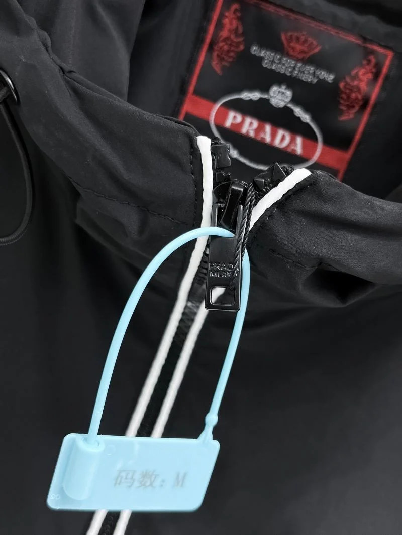 Top match Prada Outwear