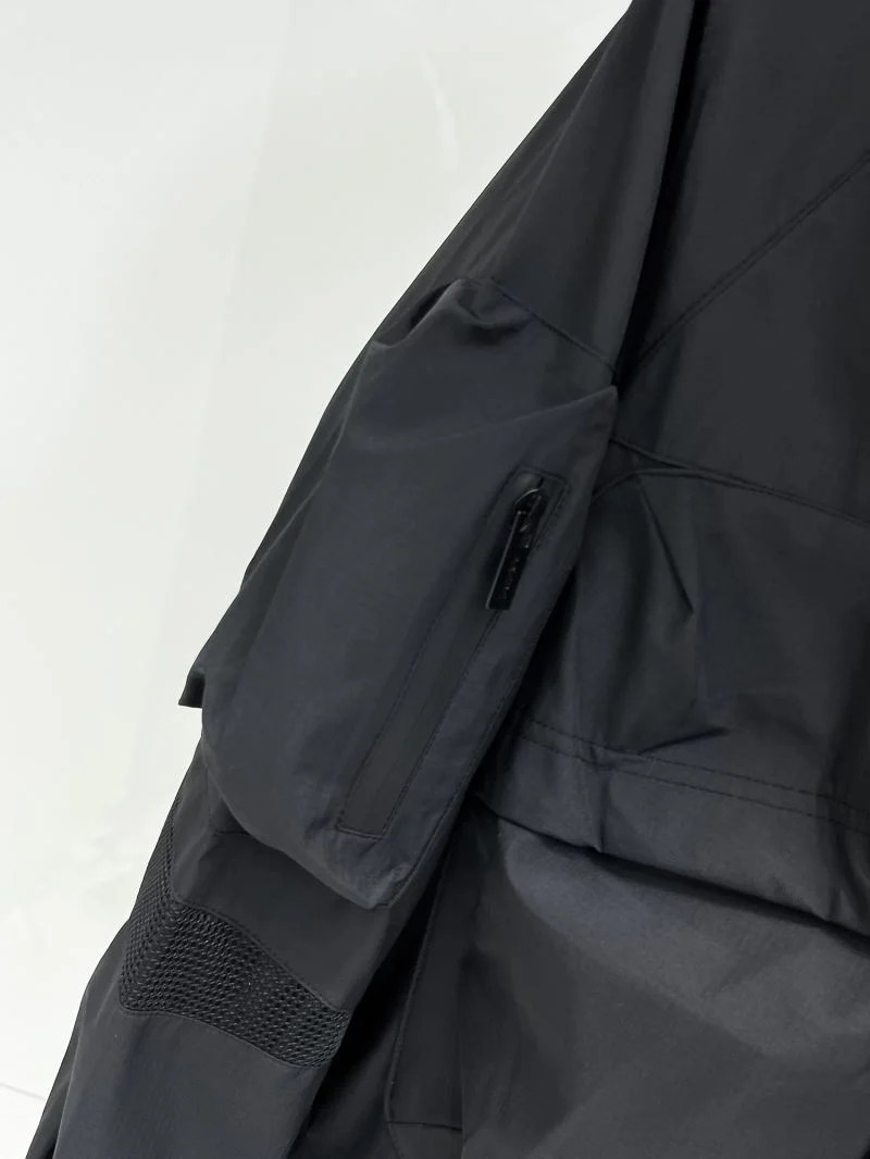 High accuracy Prada Outwear