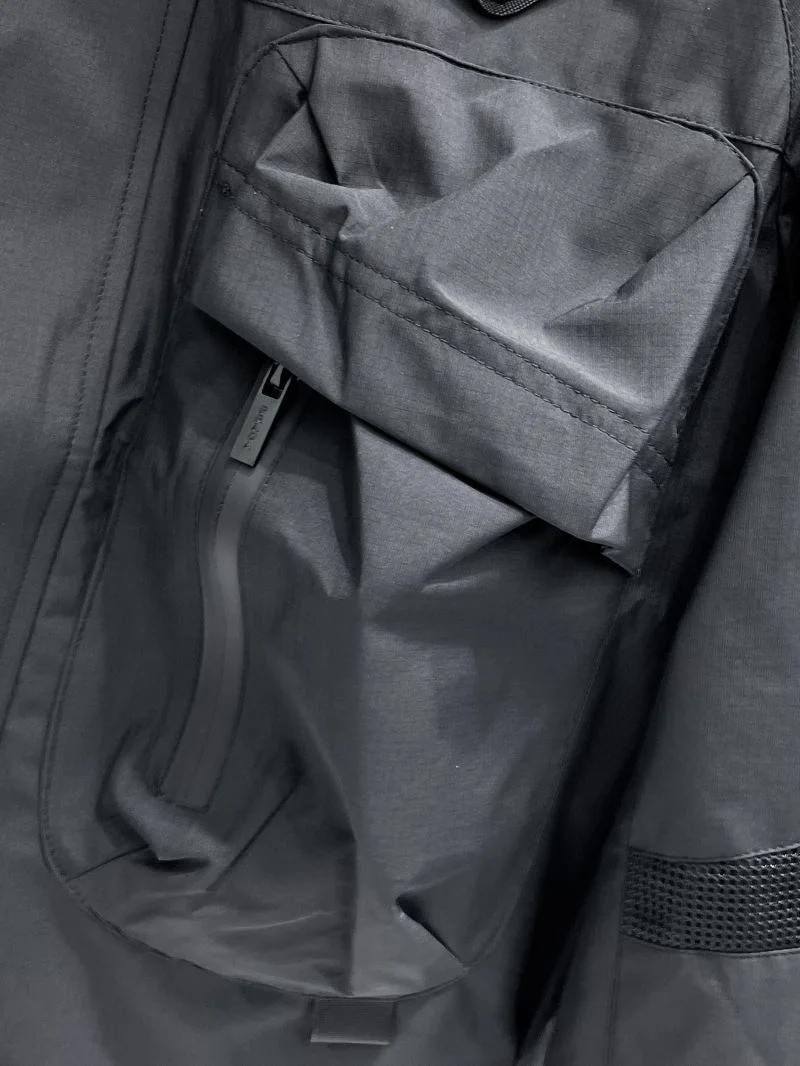 High accuracy Prada Outwear
