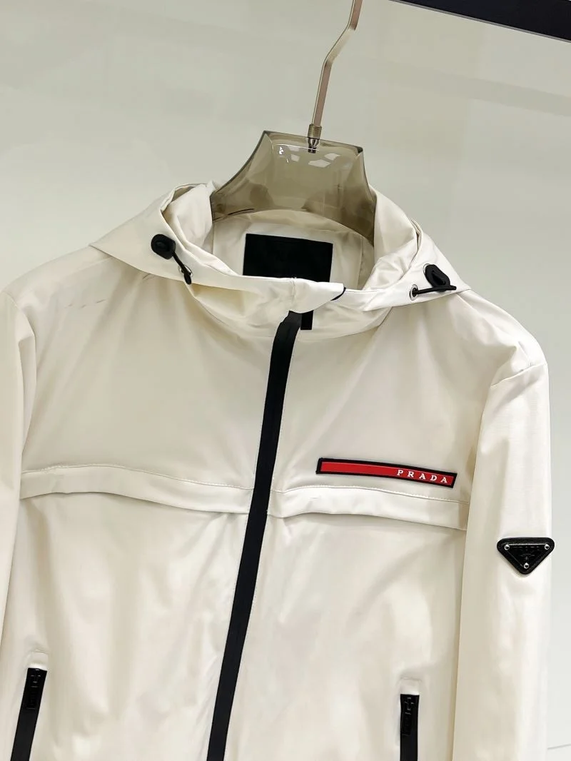 High accuracy Prada Outwear