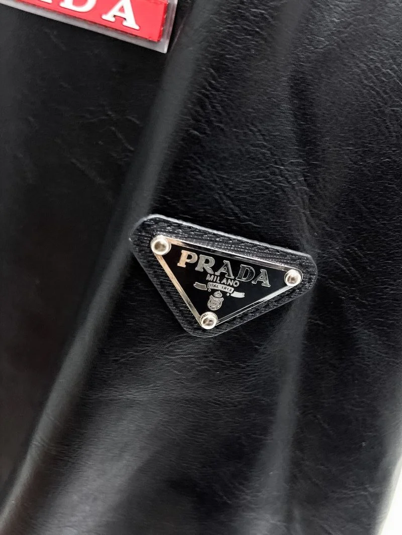 High accuracy Prada Outwear