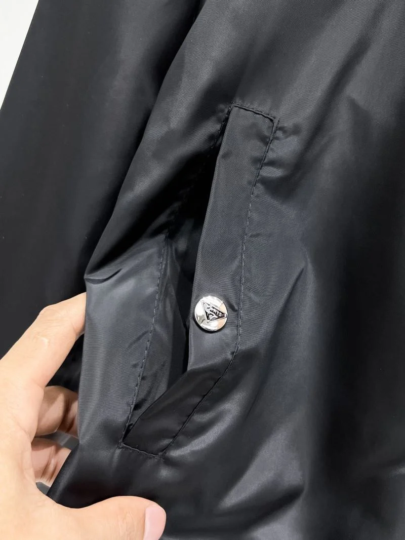Legit Prada Outwear