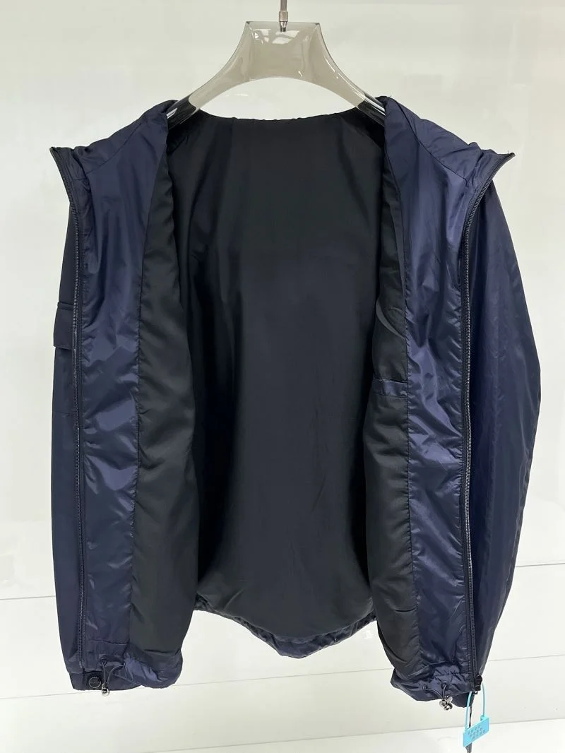 Top mirror Prada Outwear