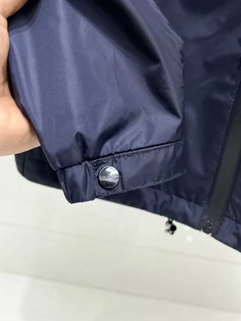 Top mirror Prada Outwear