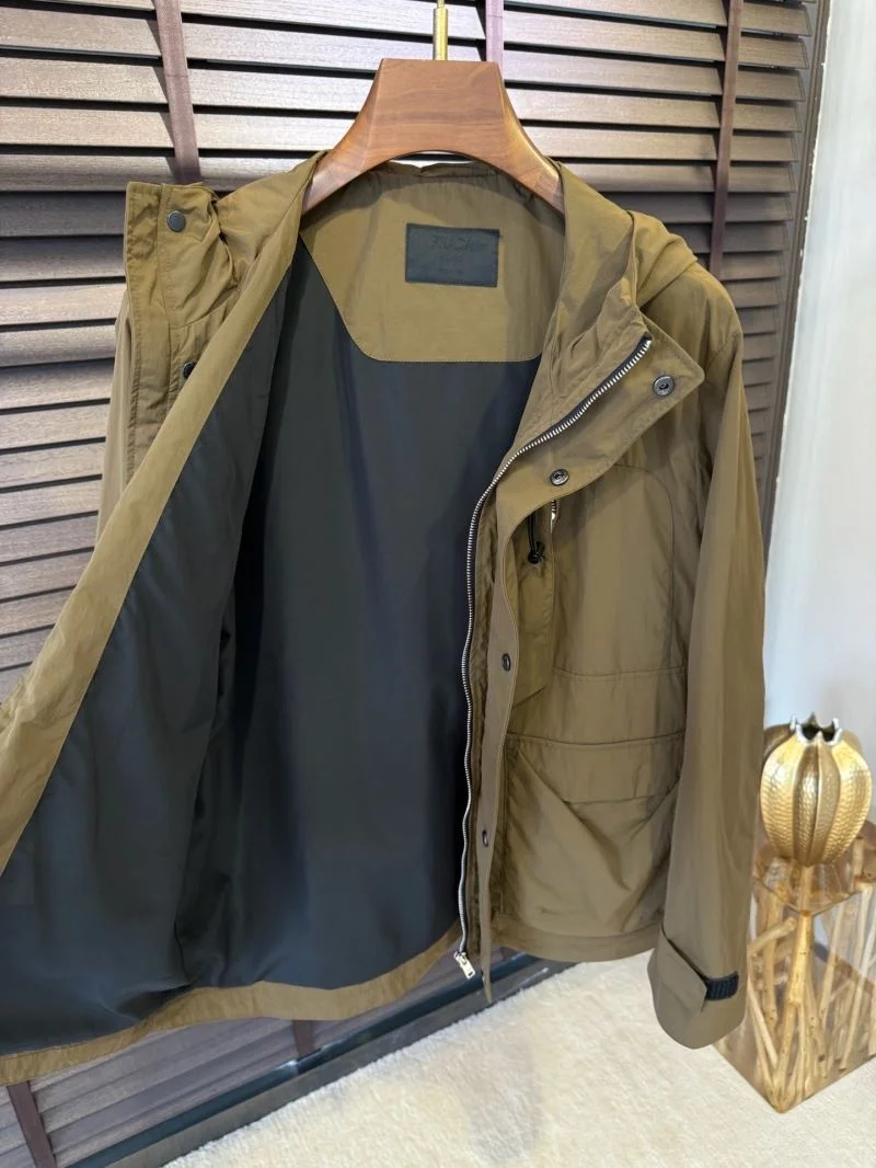 Brand-original Prada Outwear