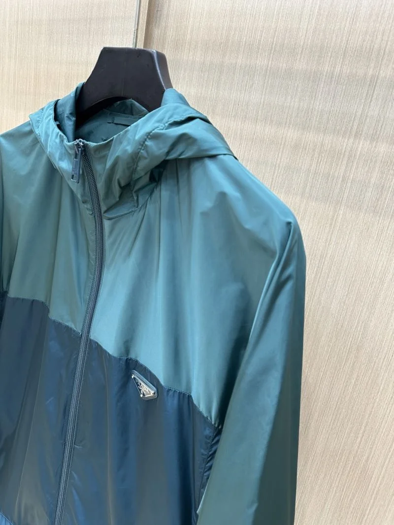 Bargain Prada Outwear