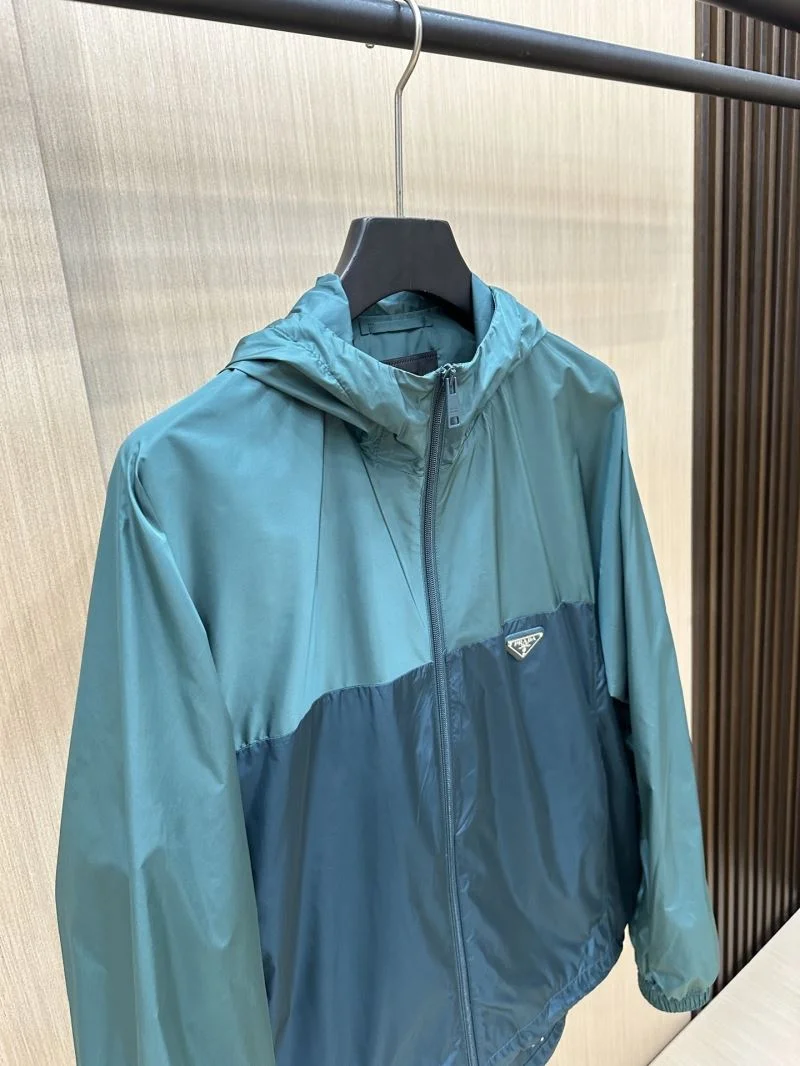 Bargain Prada Outwear