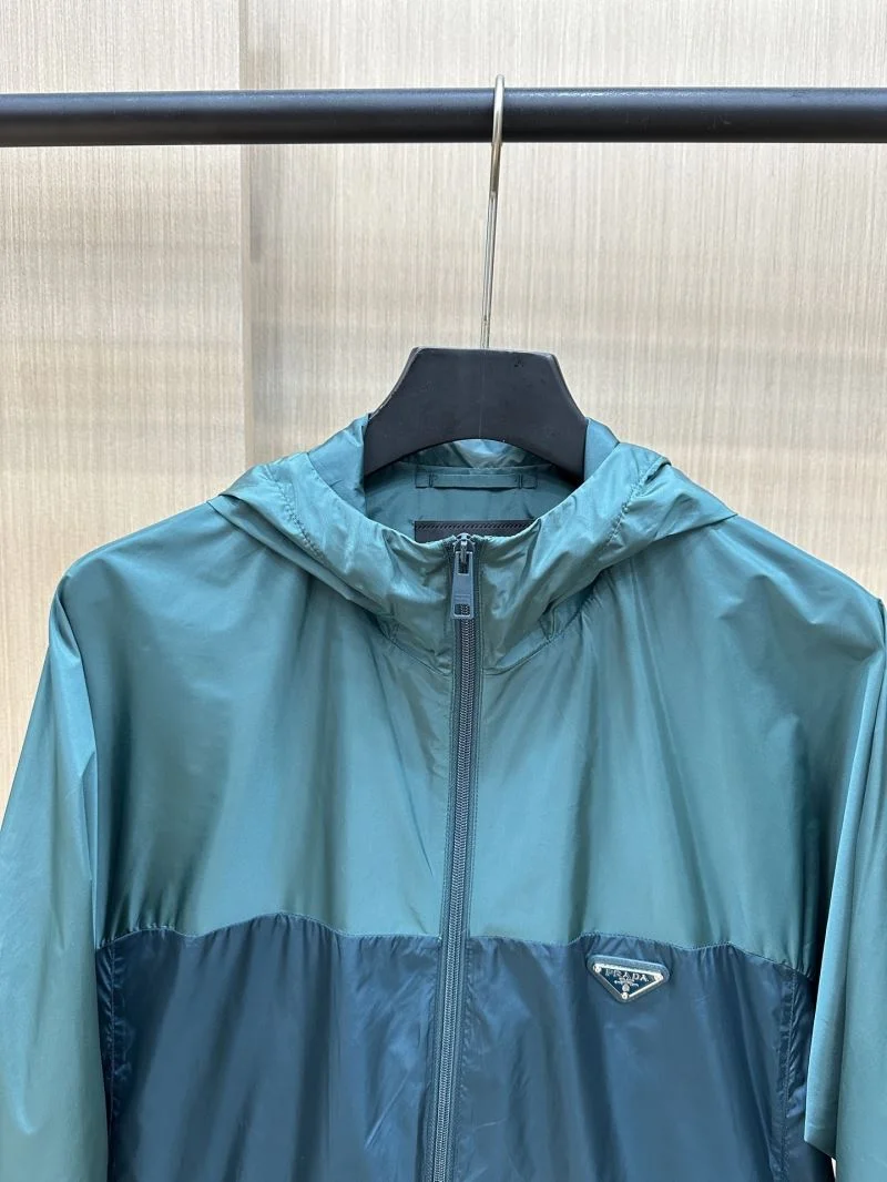 Bargain Prada Outwear