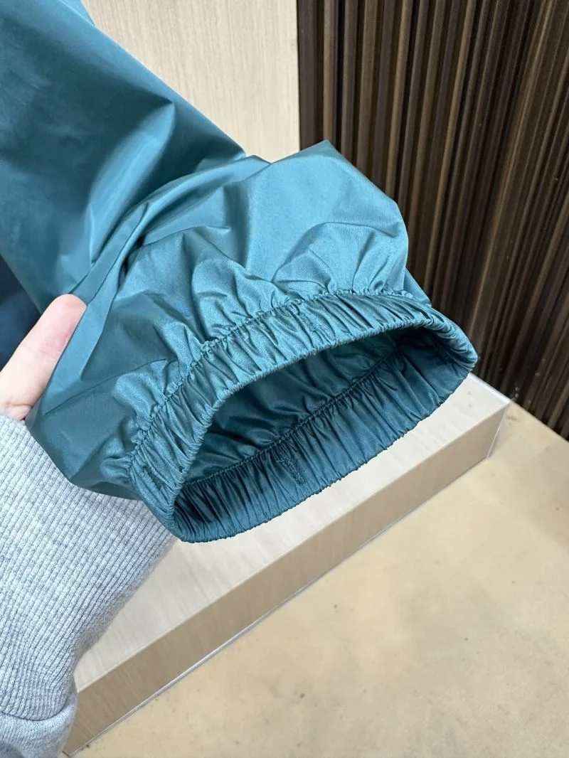 Bargain Prada Outwear