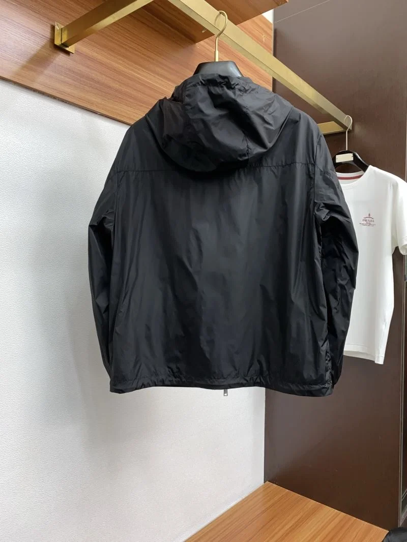 Legit Prada Outwear