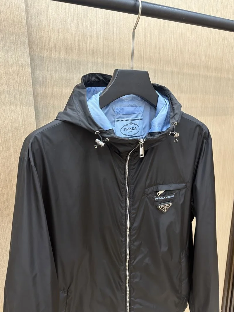 Legit Prada Outwear