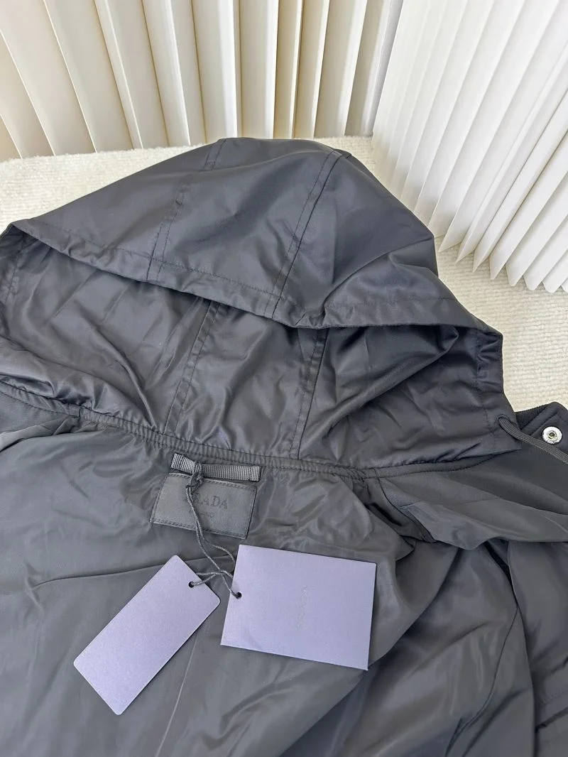 Top mirror Prada Outwear