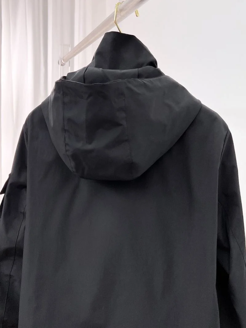 Brand-original Prada Outwear