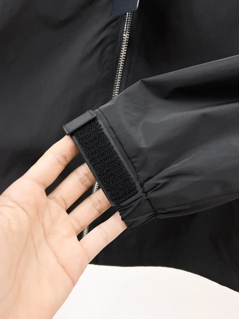 High accuracy Prada Outwear