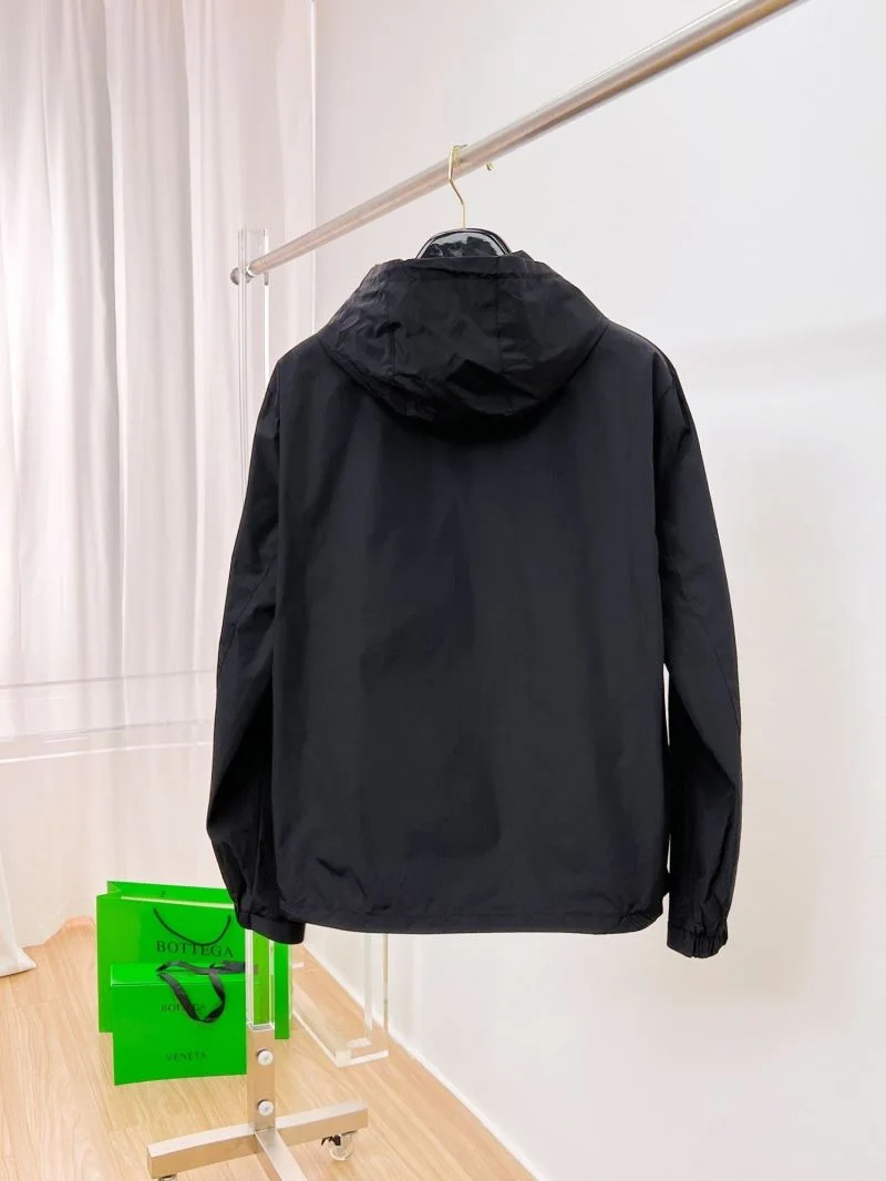 High accuracy Prada Outwear