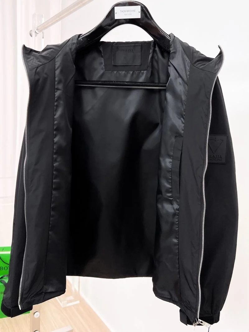 High accuracy Prada Outwear