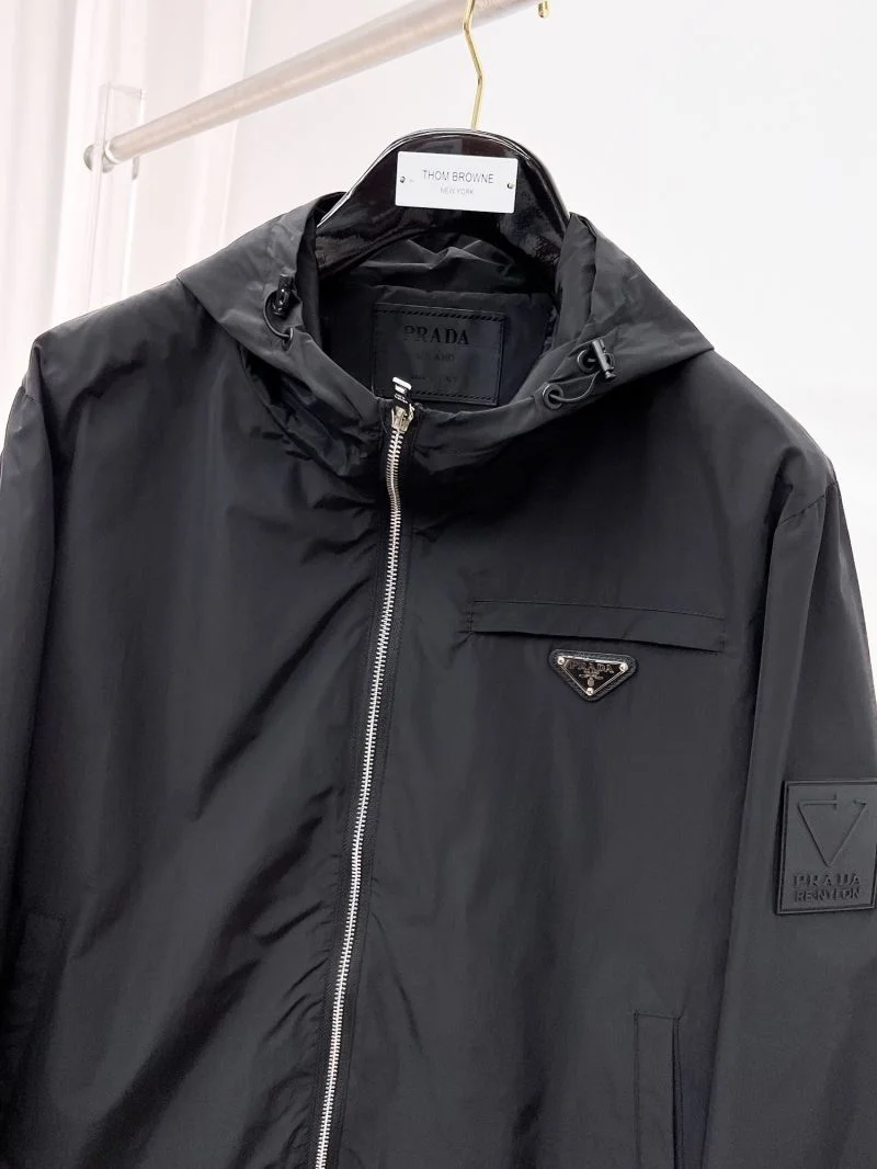 High accuracy Prada Outwear