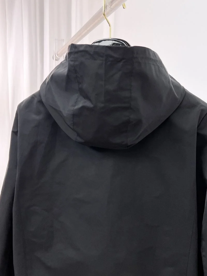 Top mirror Prada Outwear