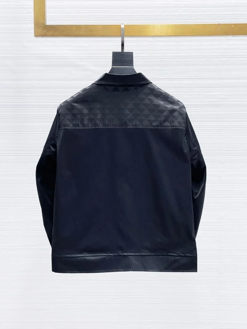 Accurate model Prada Outwear