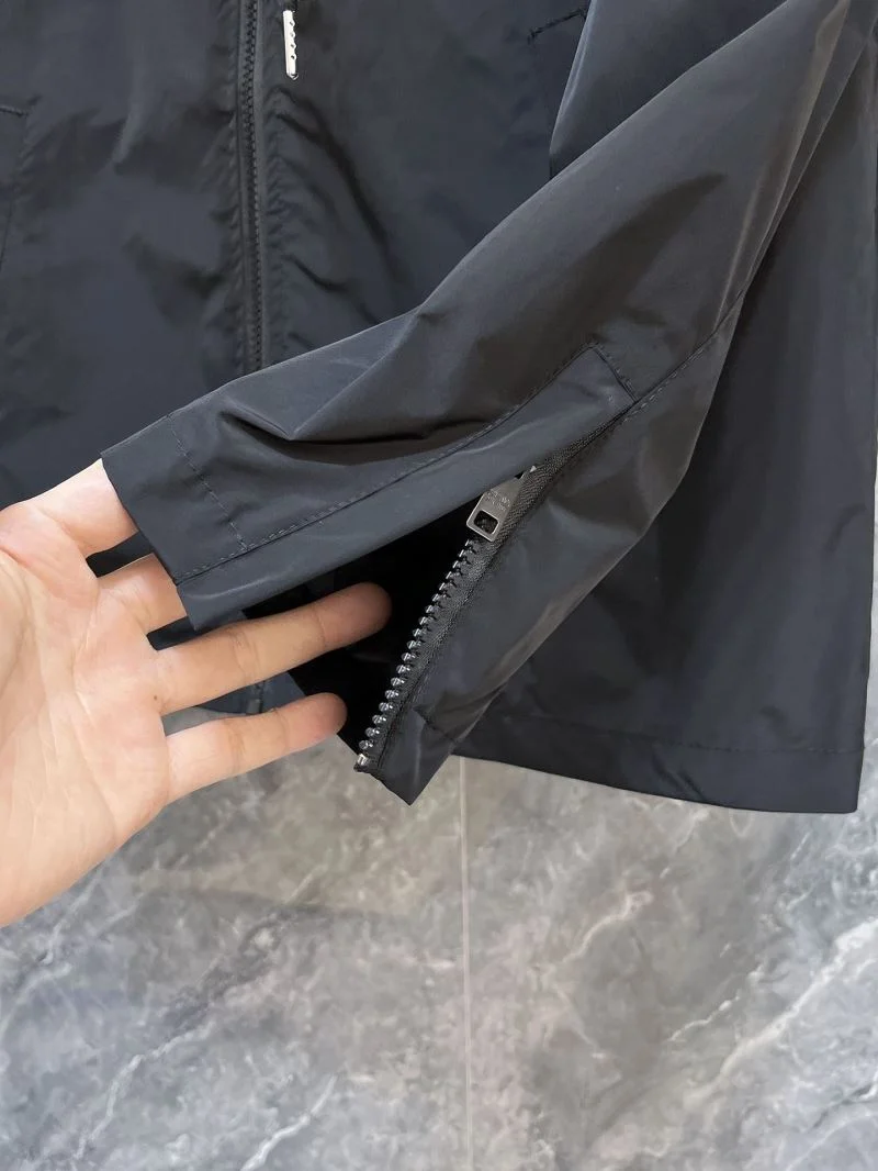 High accuracy Prada Outwear