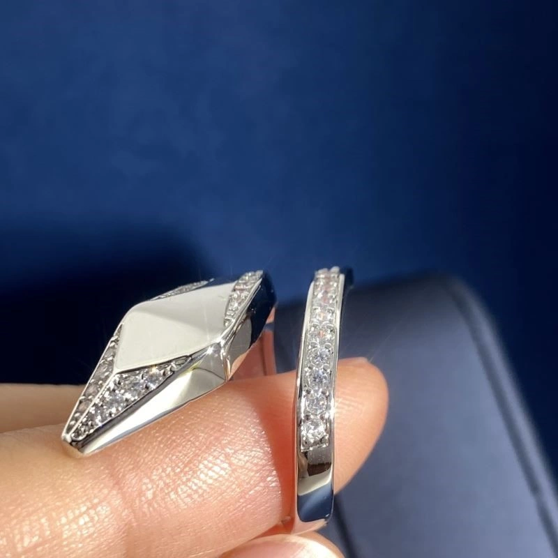 Top mirror Prada Rings