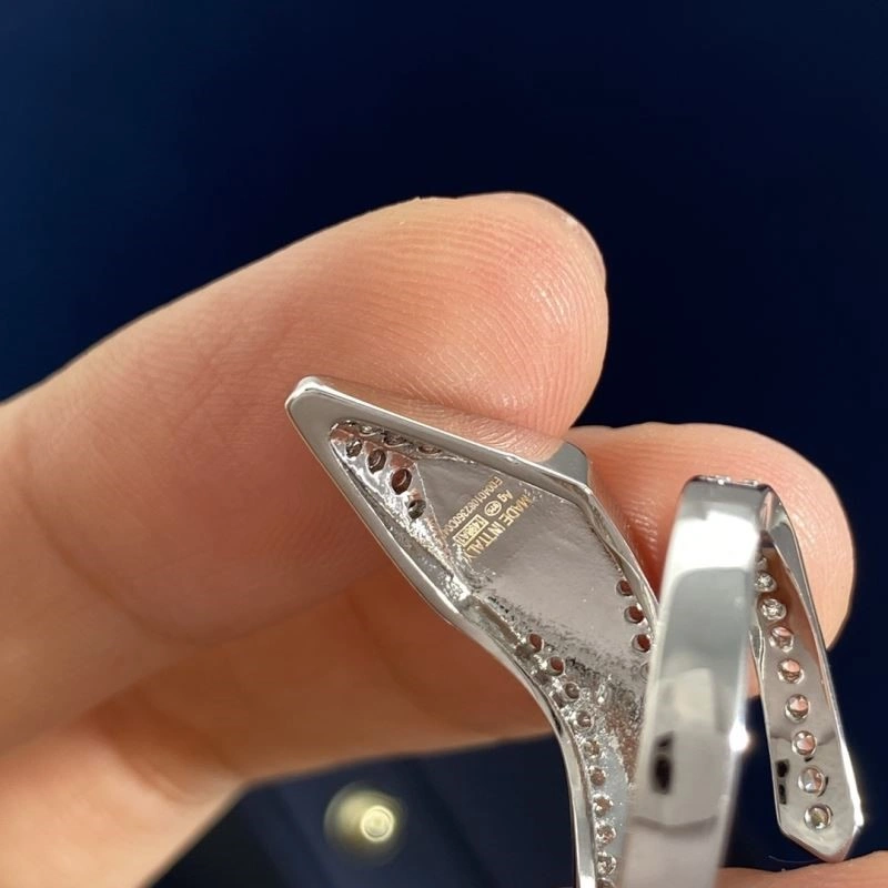 Top mirror Prada Rings