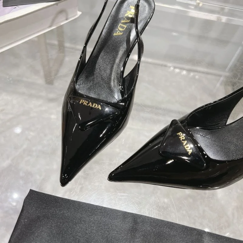 Accurate model Prada Sandals
