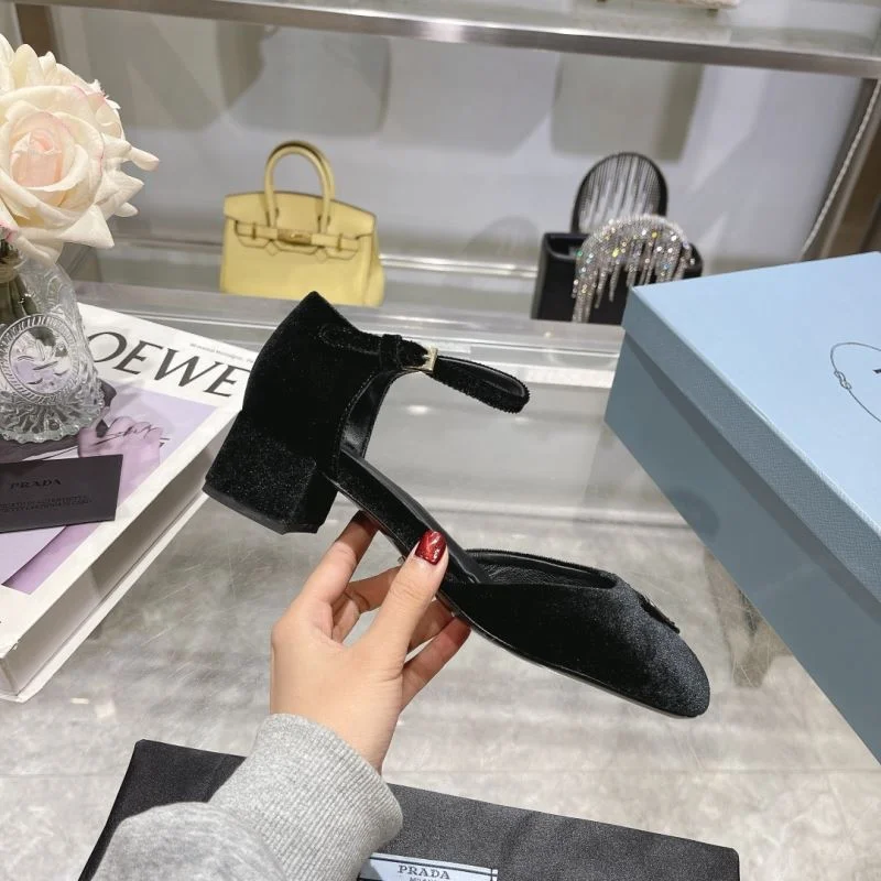 High accuracy Prada Sandals