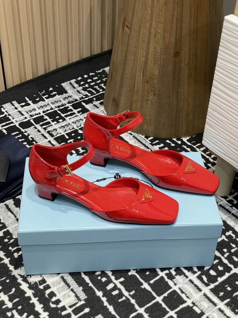 High fidelity Prada Sandals
