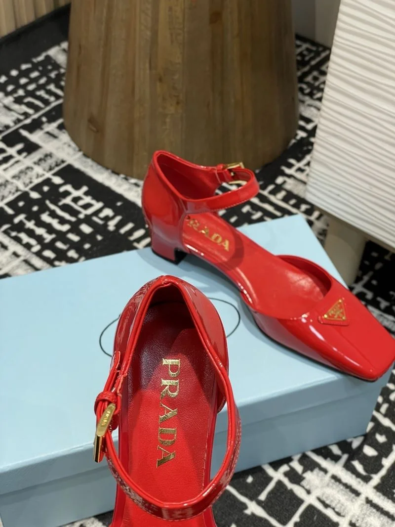 High fidelity Prada Sandals