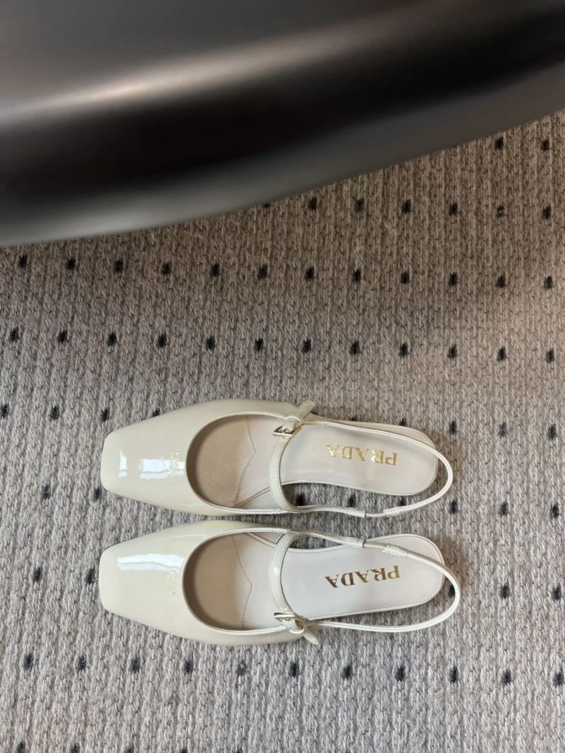 1:1 copy Prada Sandals