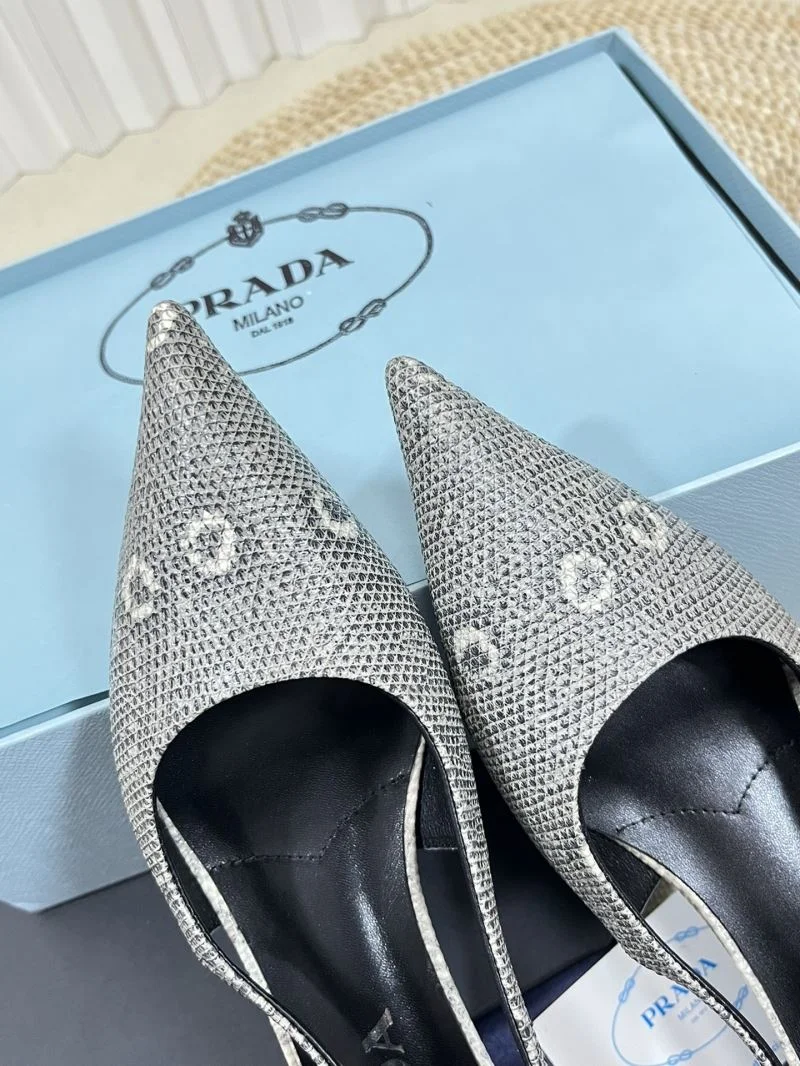 High fidelity Prada Sandals