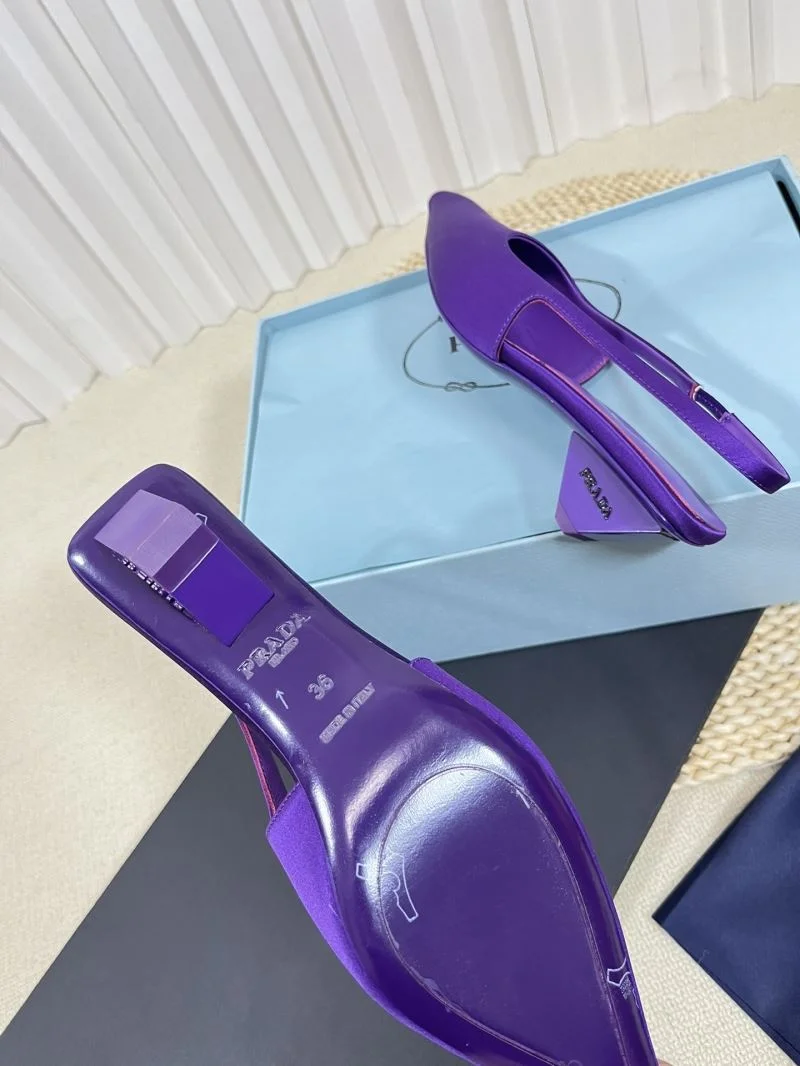 Top mirror Prada Sandals