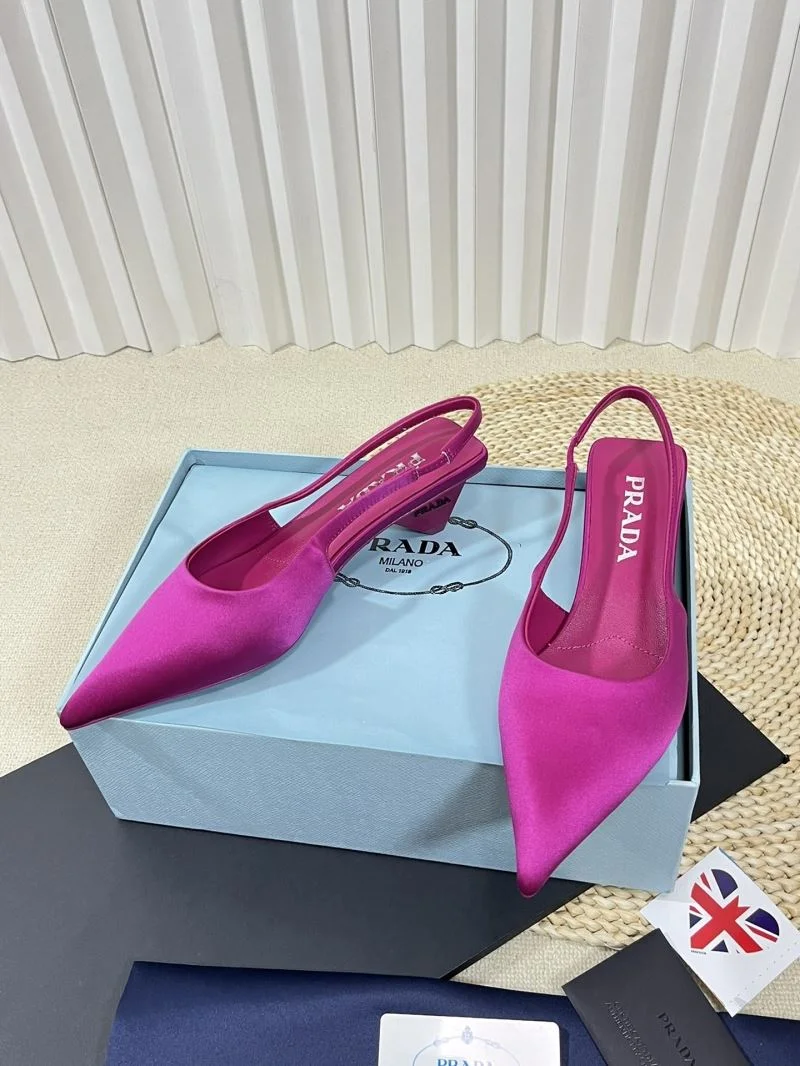 Accurate model Prada Sandals