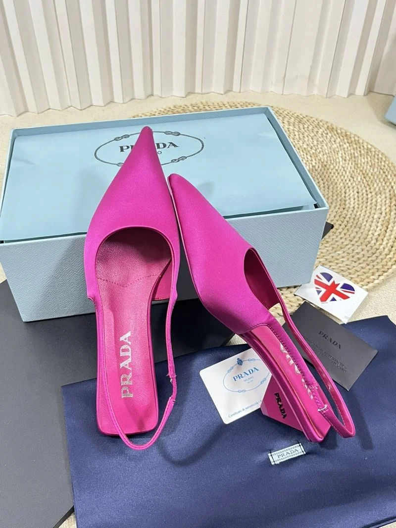 Accurate model Prada Sandals