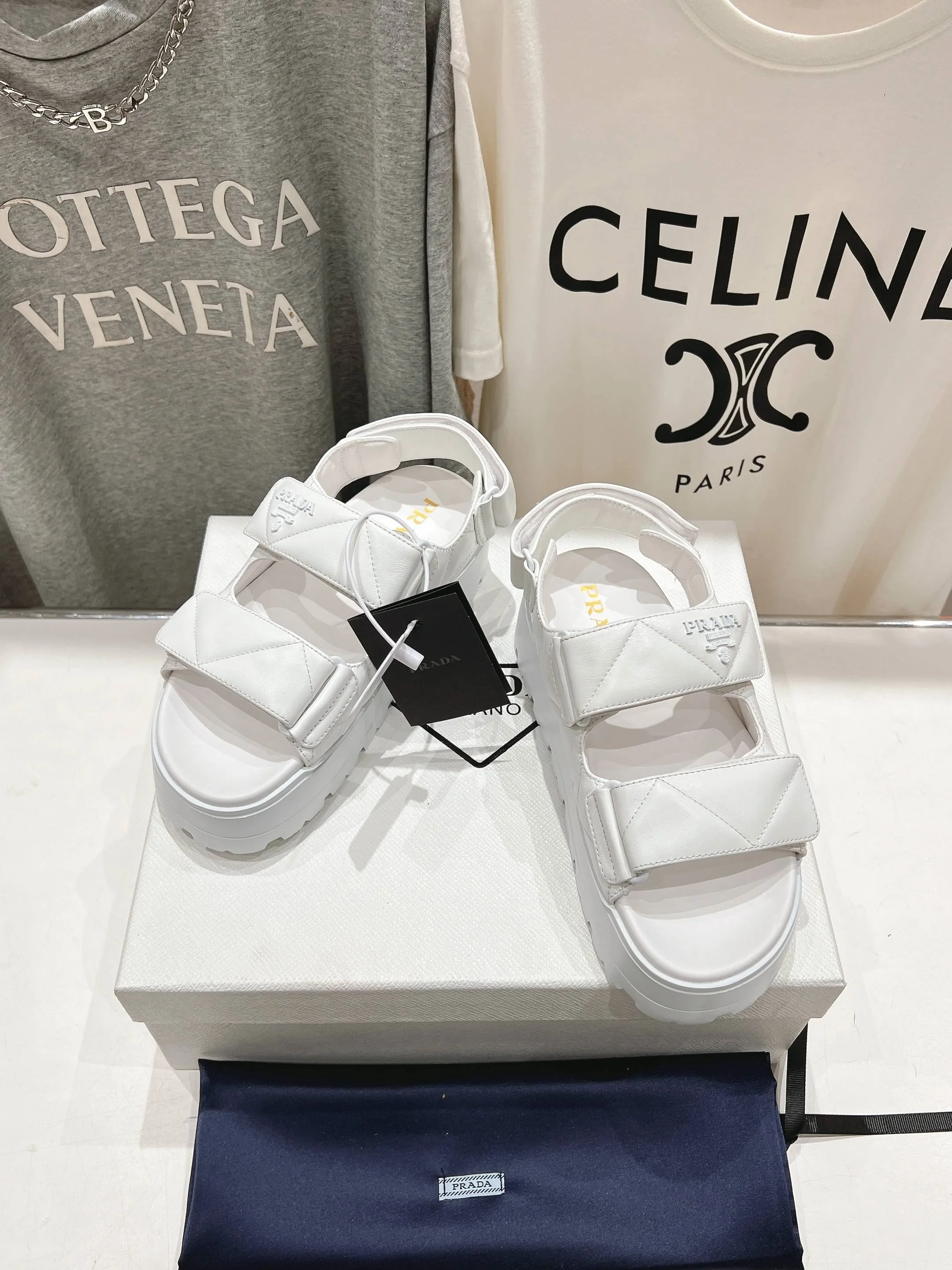 Top mirror Prada Sandals