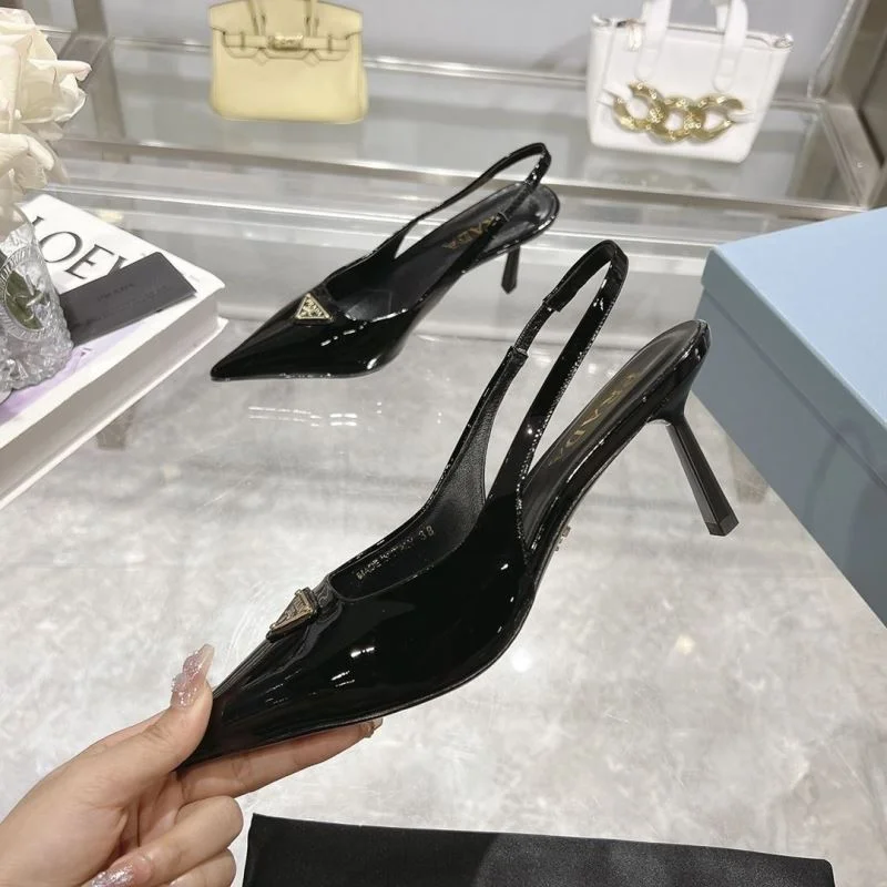 Accurate model Prada Sandals