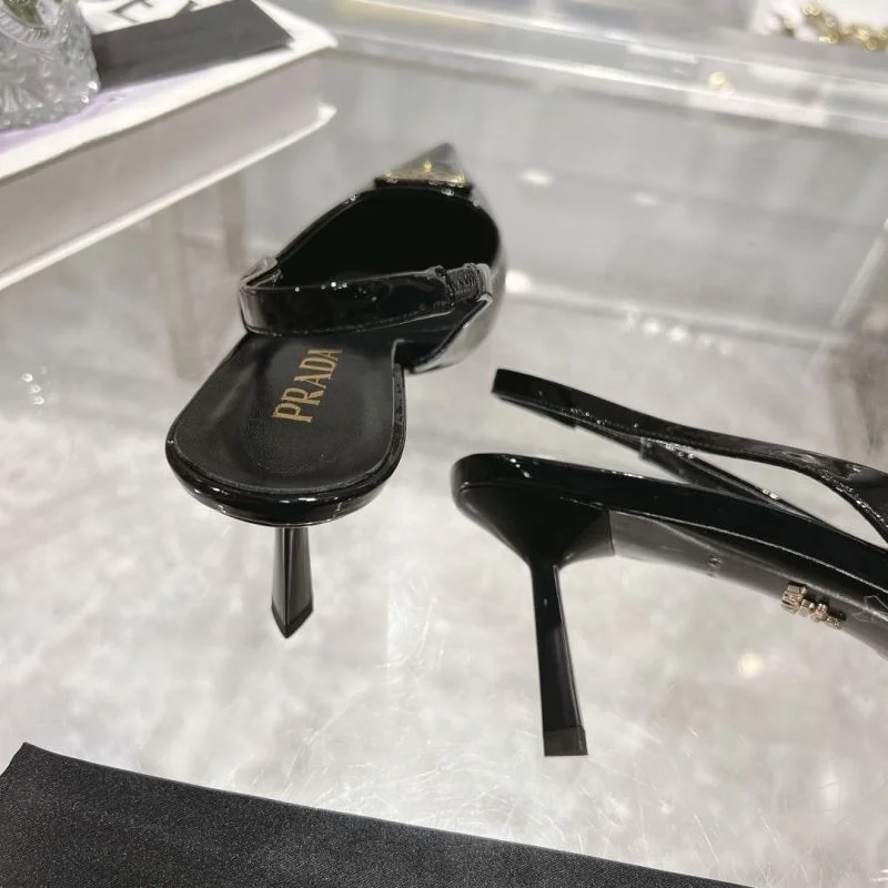 Accurate model Prada Sandals
