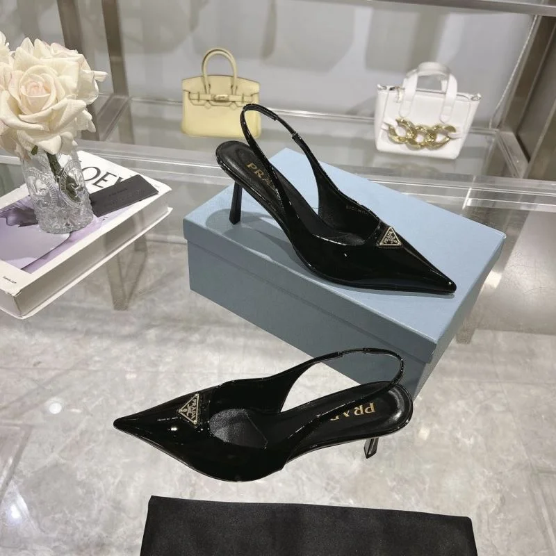 Accurate model Prada Sandals