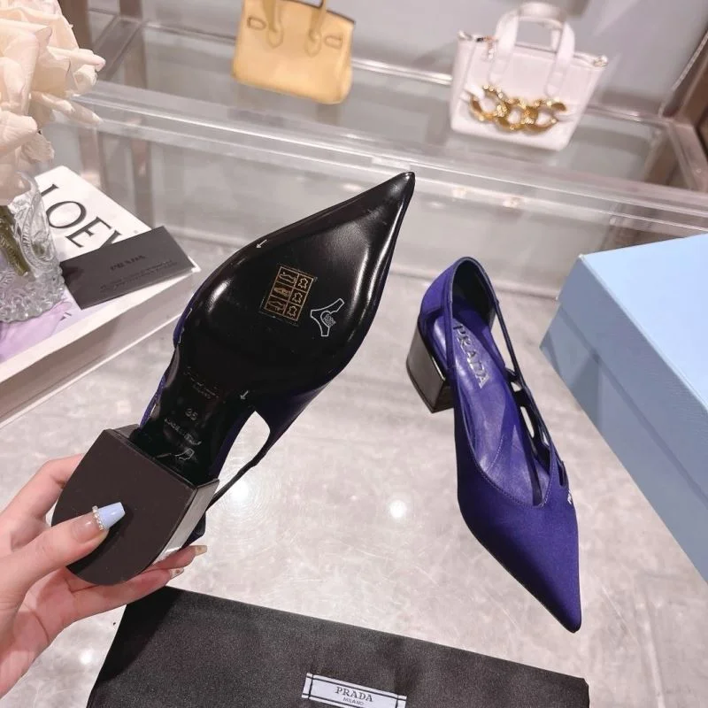 Accurate model Prada Sandals