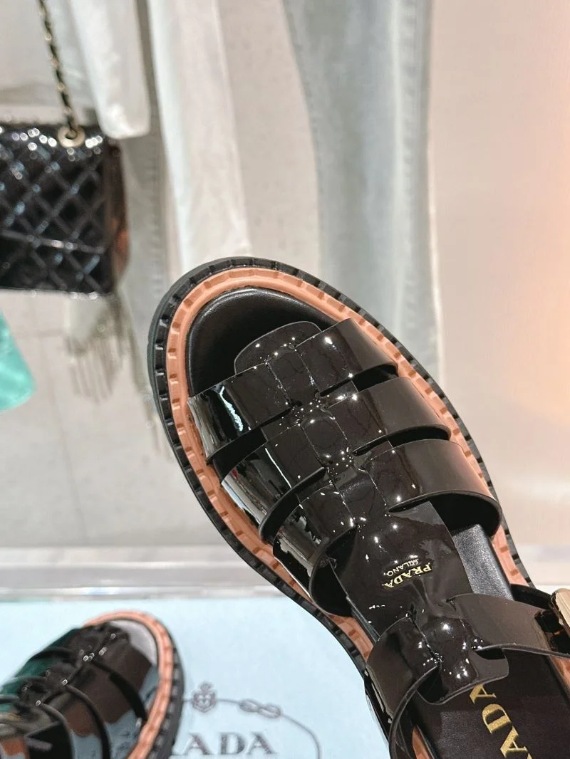 Top match Prada Sandals
