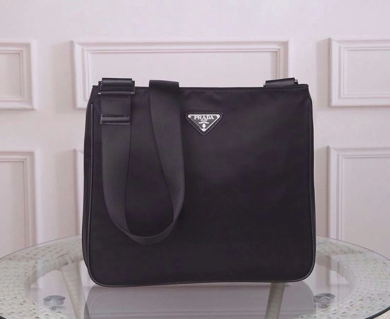 Accurate model Prada Satchel Bags
